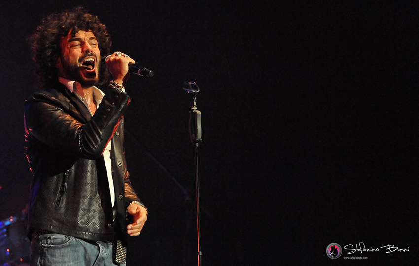 Francesco Renga in concerto al teatro Arcimboldi